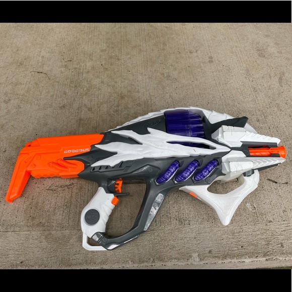 Nerf | Toys | Nerf Alien Menace Incisor Motorized Blaster 2 Dart Drum ...